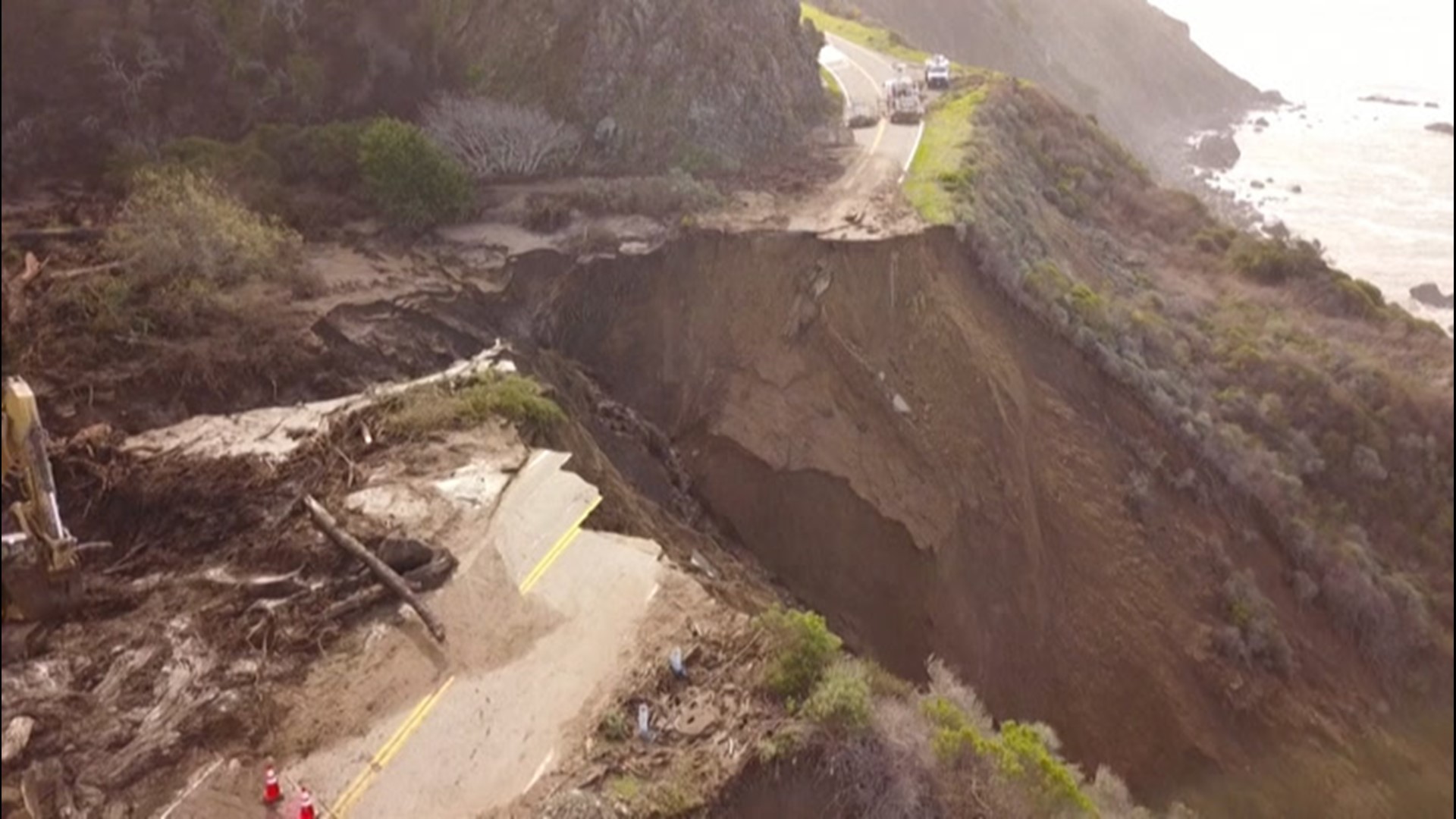 California highway collapses into Pacific Ocean | newscentermaine.com
