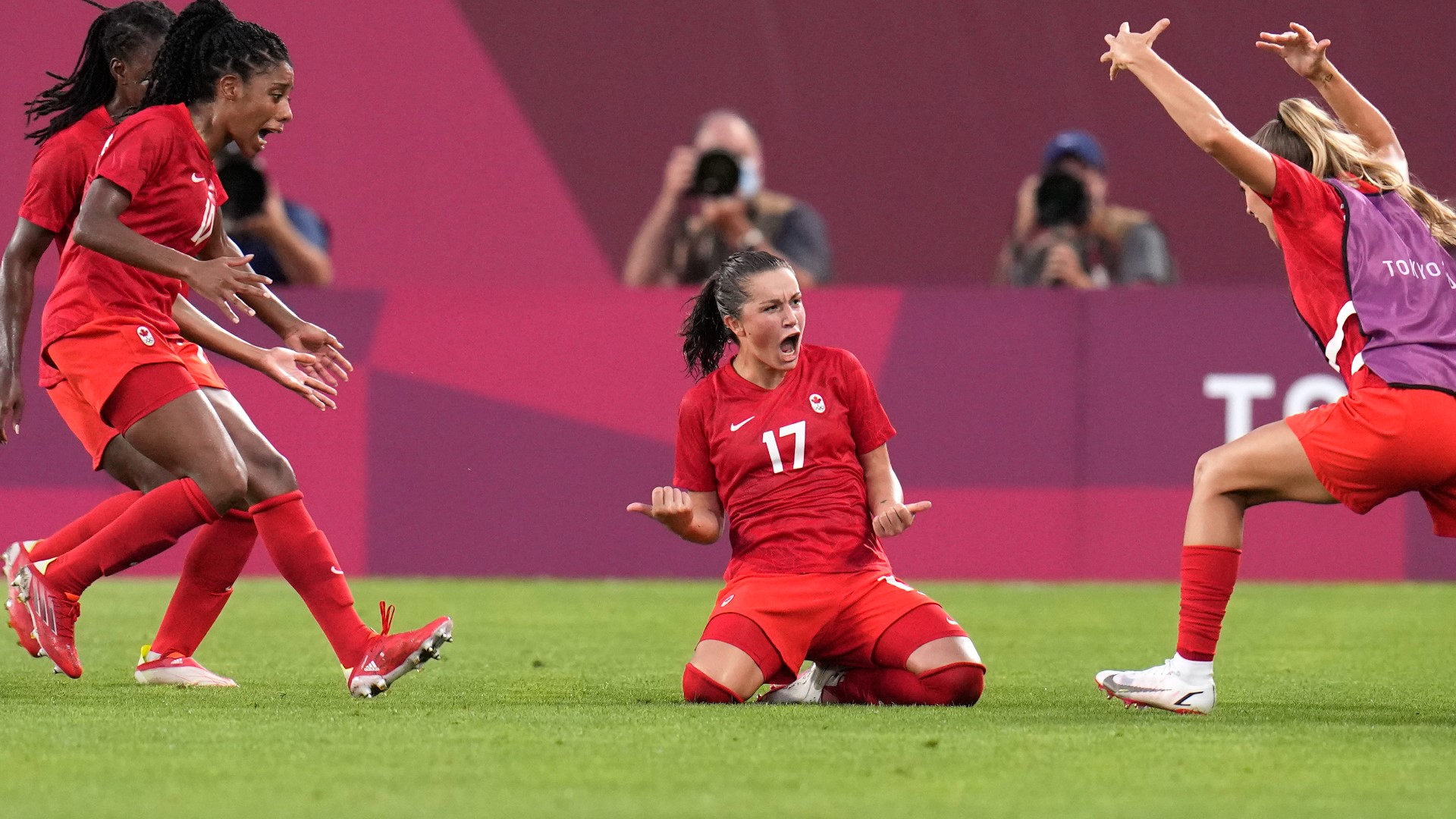 Hannah Yechivi compares Maine and Costa Rica | newscentermaine.com
