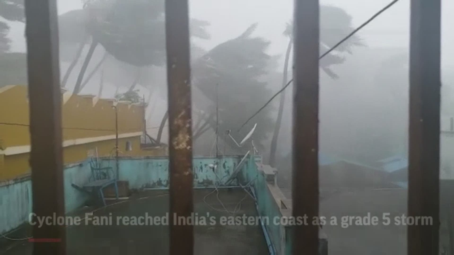 Cyclone Fani hits India's east coast | newscentermaine.com
