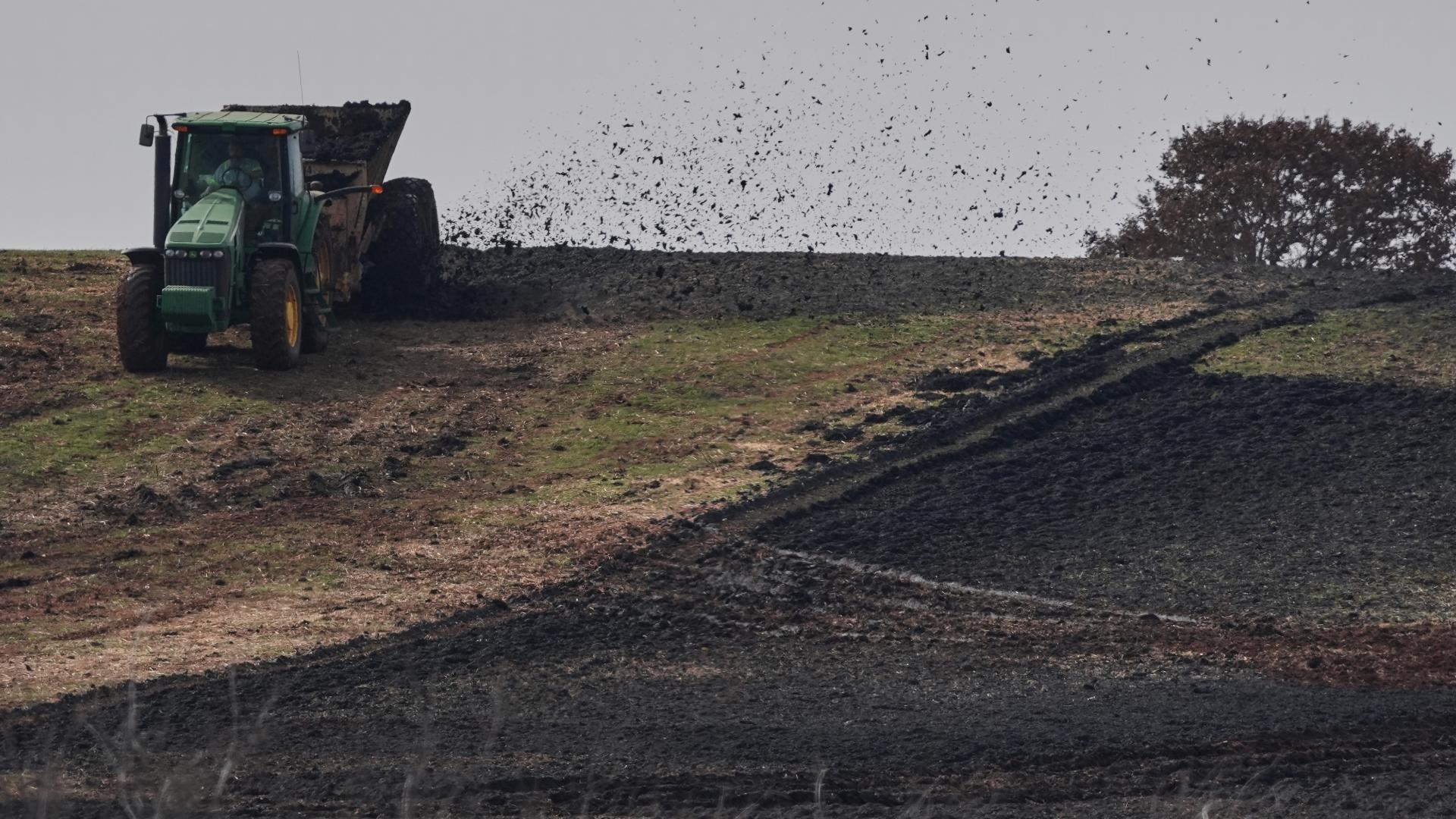 Rural residents fight to stop human waste fertilizer | newscentermaine.com
