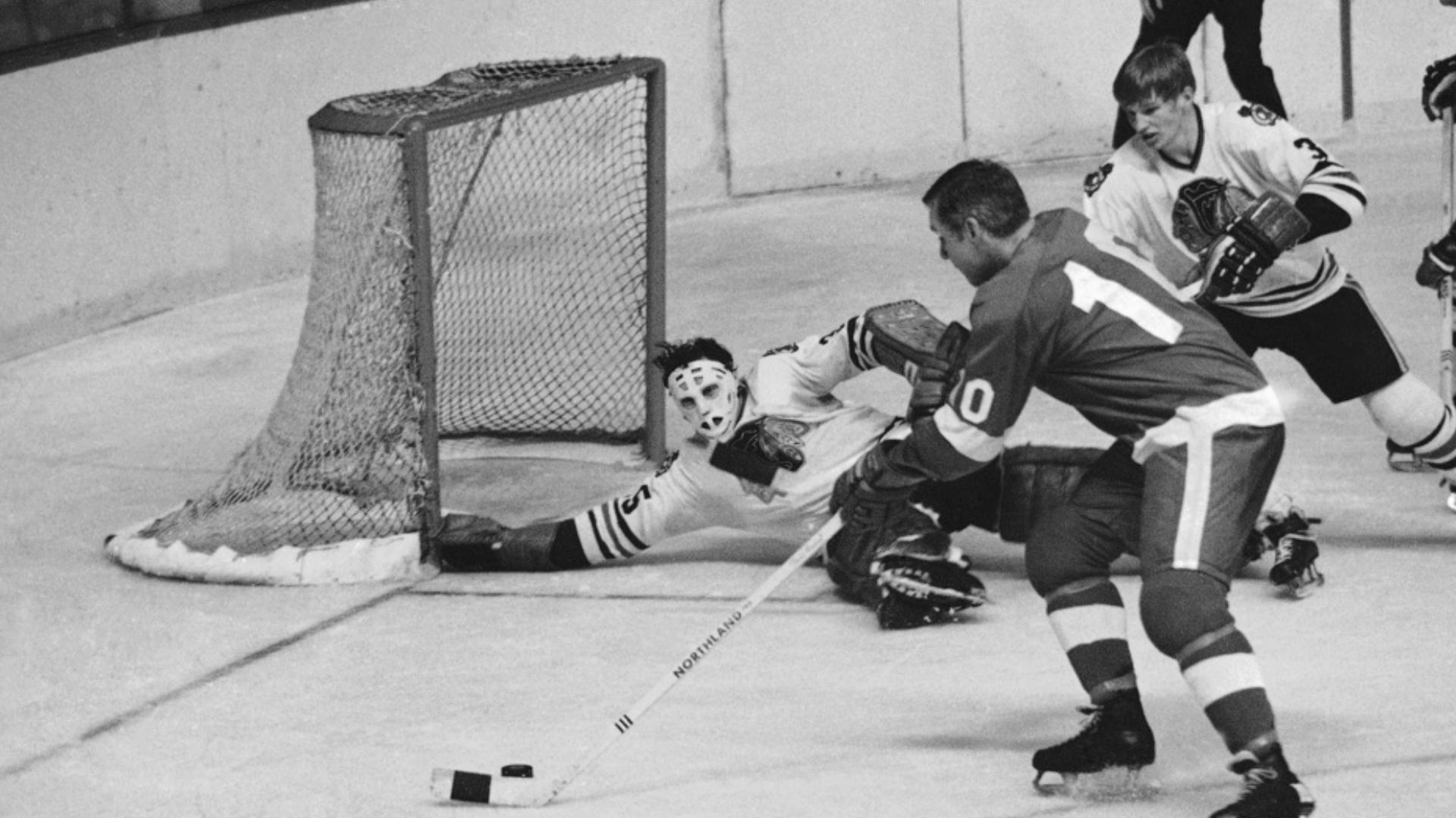 Hockey icon Alex Delvecchio dies at 93 | newscentermaine.com