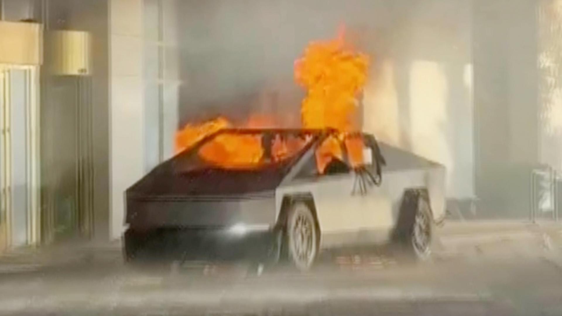 US Army soldier was man killed in Cybertruck explosion outside Trump ...