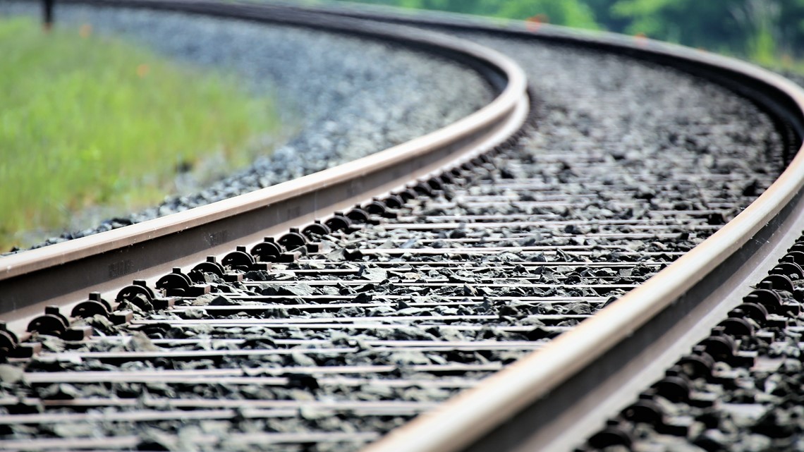 Maine to convert inactive rail track to rec trail near NH ...