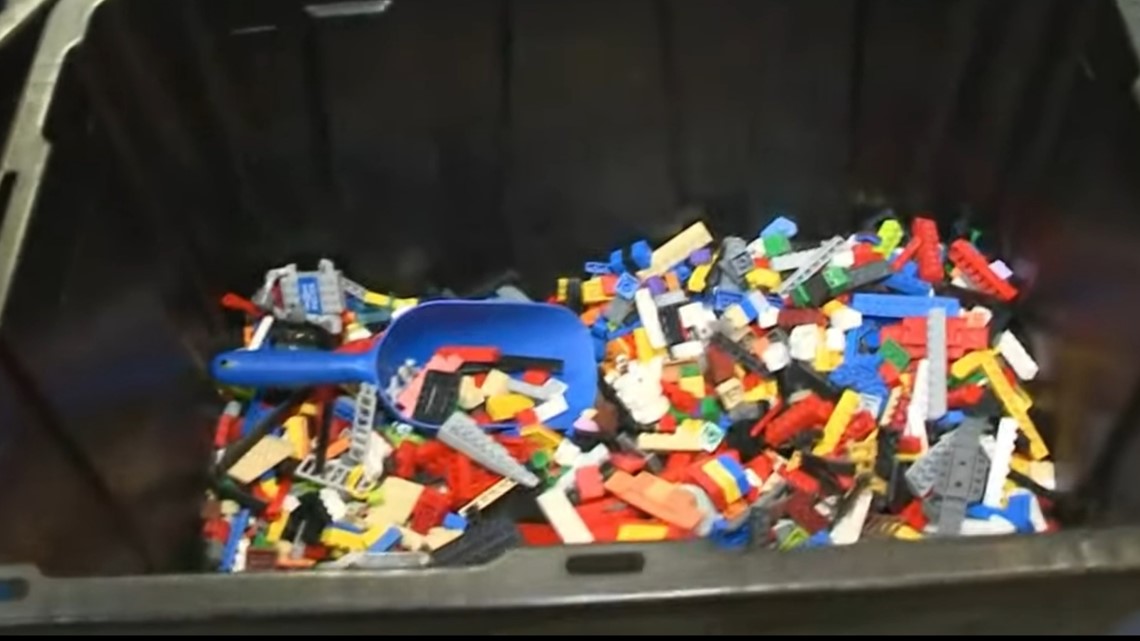 Arizona LEGO thief accused of stealing $17K worth of sets ...