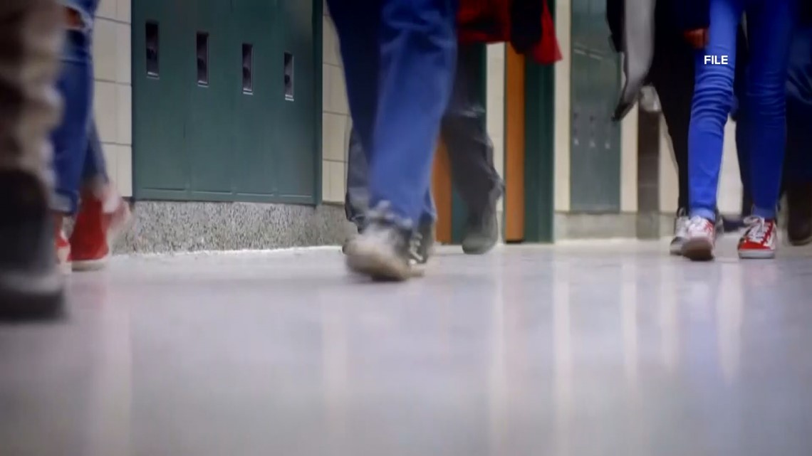 MA student receives uniform violation for hijab | newscentermaine.com