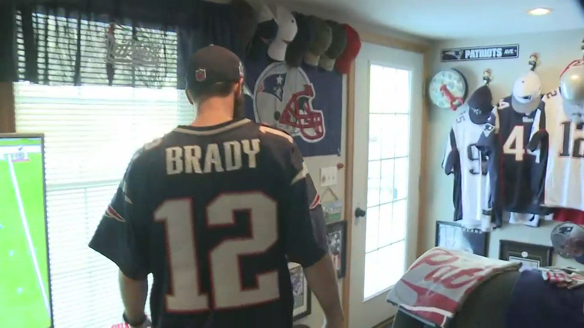 This man is arguably Maine's biggest Patriots fan | newscentermaine.com