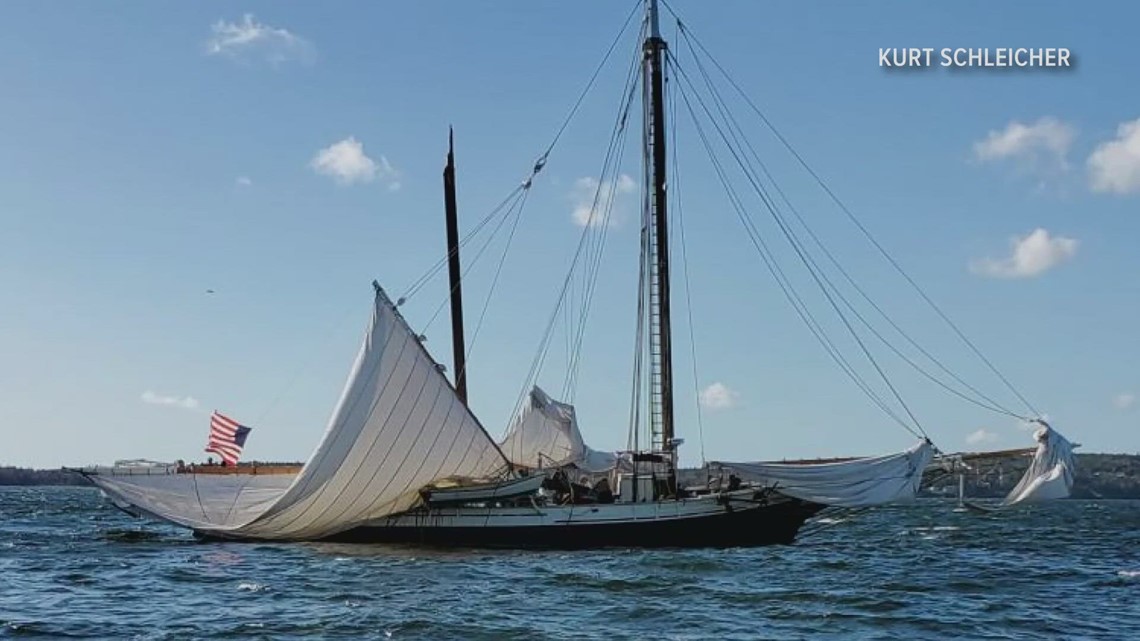 33 people aboard schooner at time of fatal accident in Rockland ...