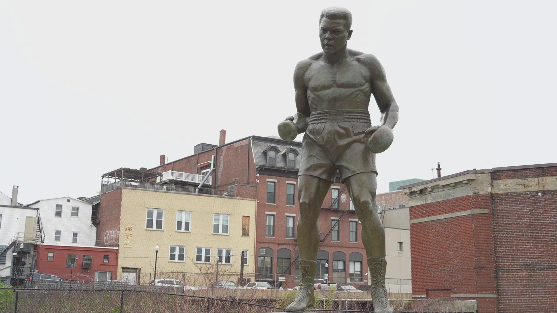 Lewiston unveils Mohammad Ali statue 60 years after historic fight in ...