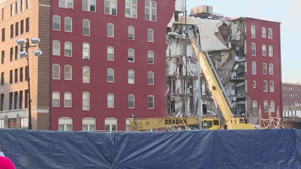 Apartment building collapse in Iowa at center of criminal investigation ...