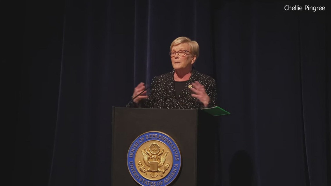 Congresswoman Chellie Pingree hosts town hall in Westbrook ...