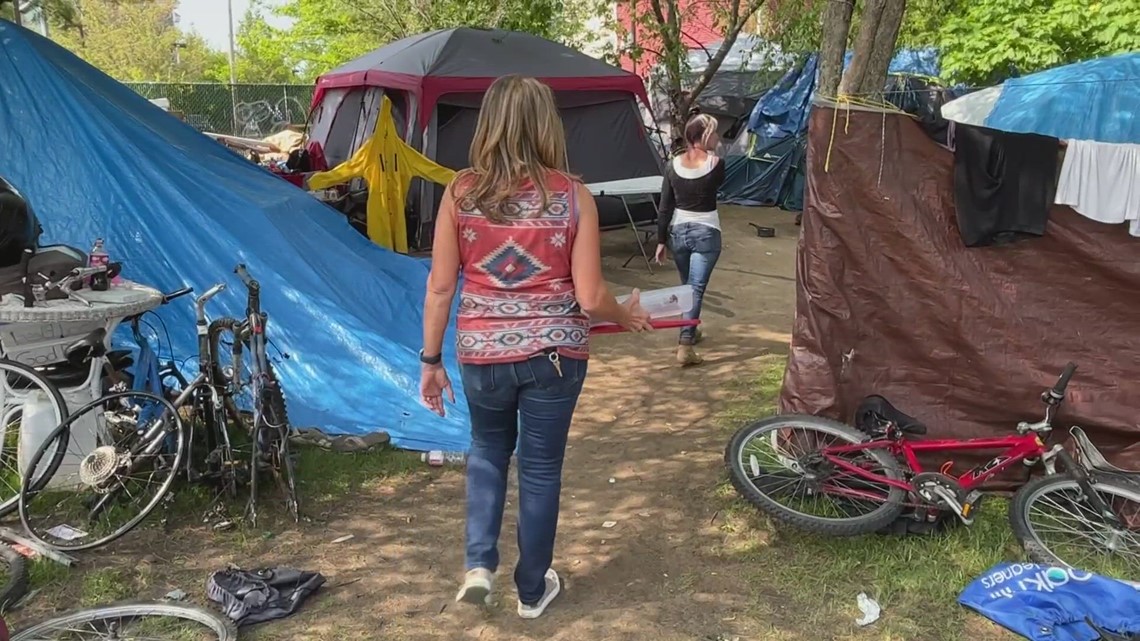 Portland women extend compassion to unhoused people | newscentermaine.com