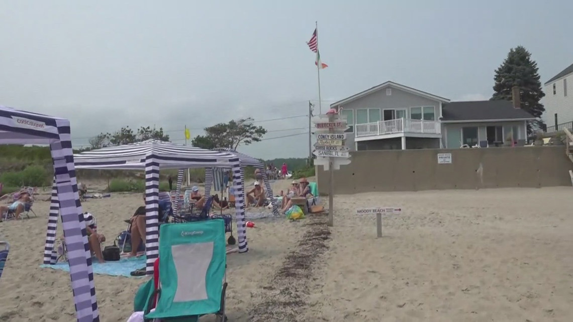 Controversy over access to Well's Moody Beach continues ...