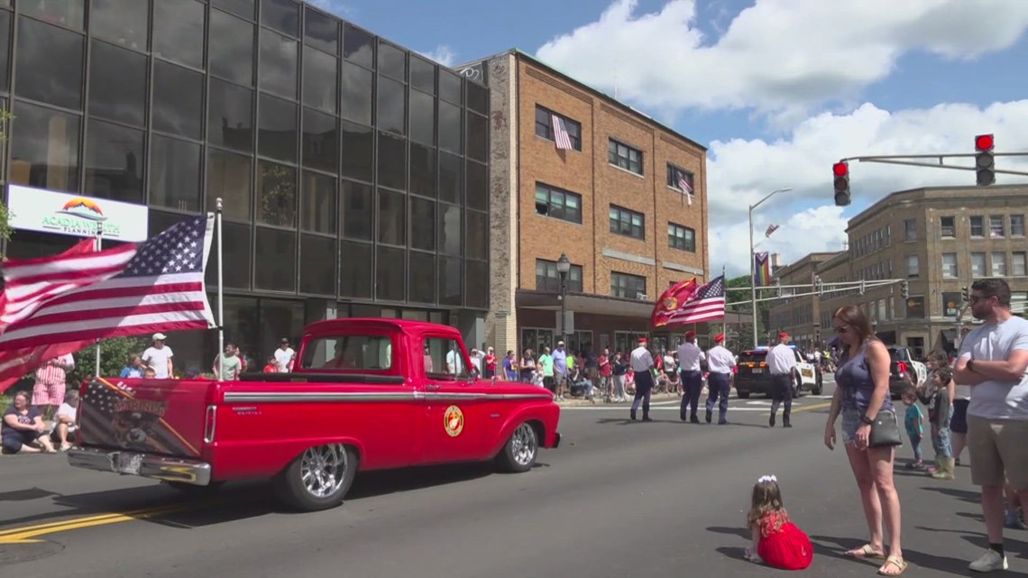 Fourth of July: Bangor parade and fireworks celebrate and honor US ...