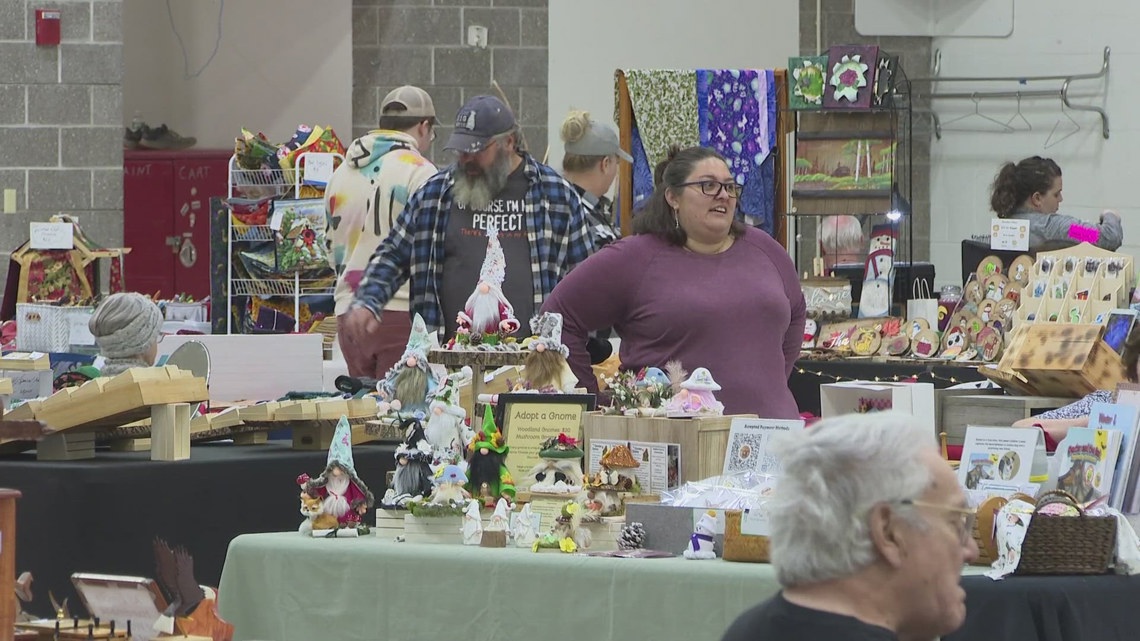 Community gathers in Augusta for Veterans Weekend craft show ...