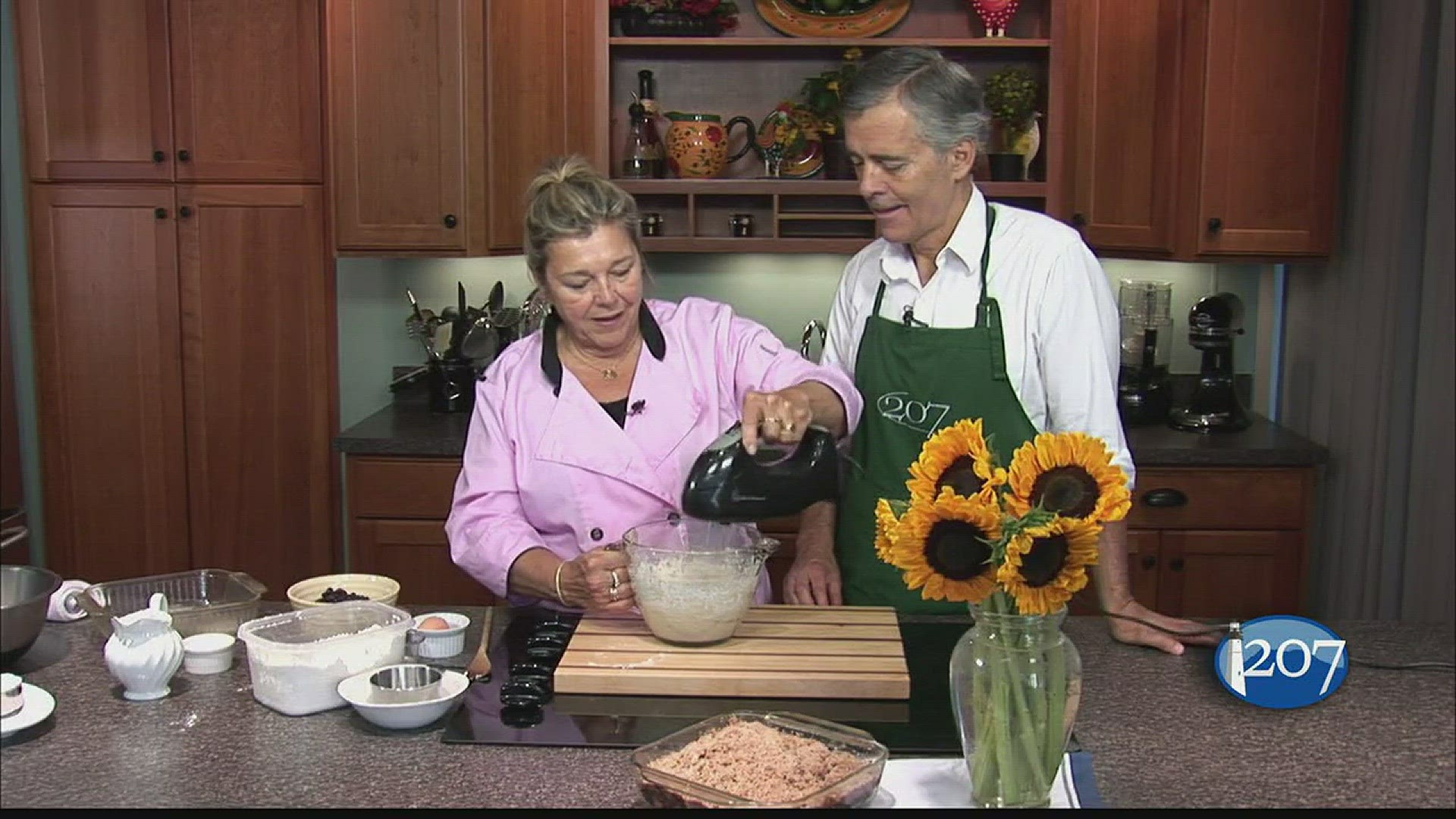 Lynn Archer's blueberry buckle | newscentermaine.com