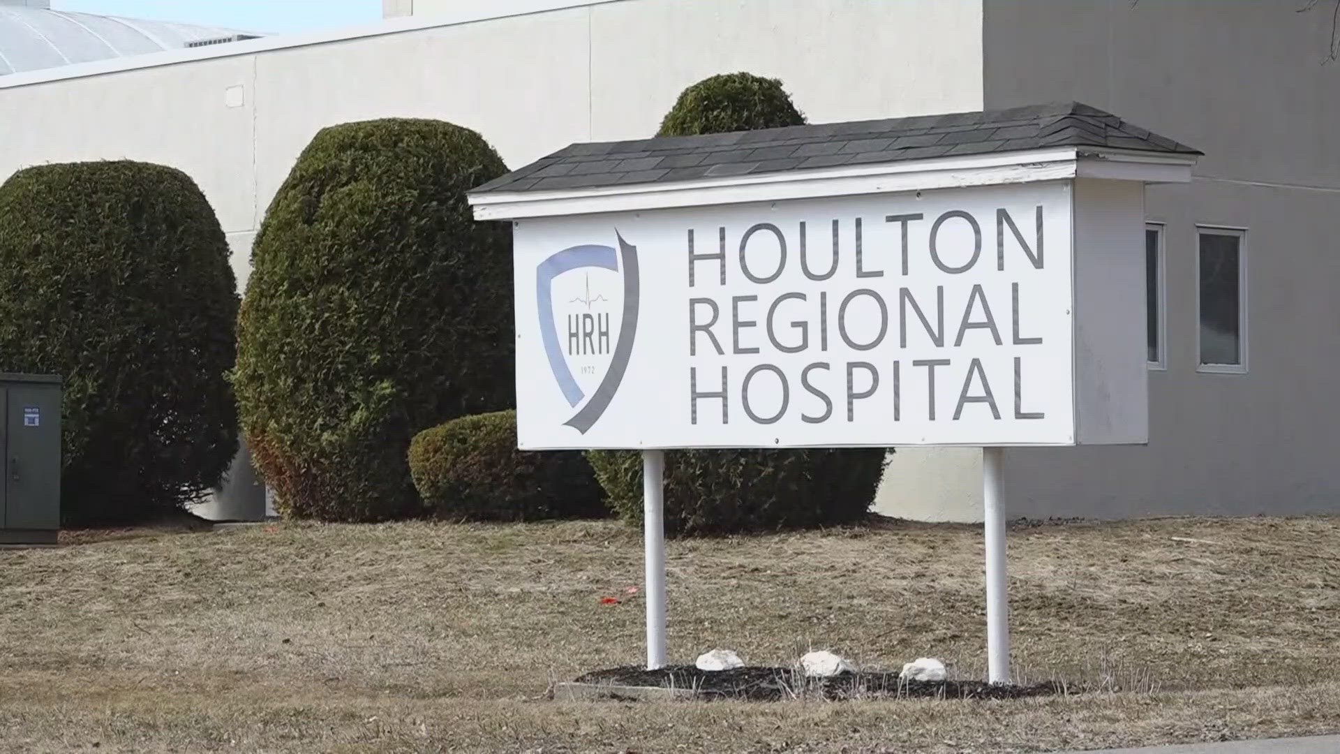 Nurses at Houlton Regional Hospital prepare to strike starting Tuesday ...