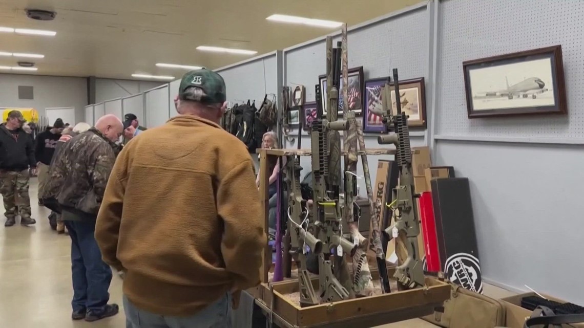 DOJ announces rule aiming to close gun show background checks loophole ...