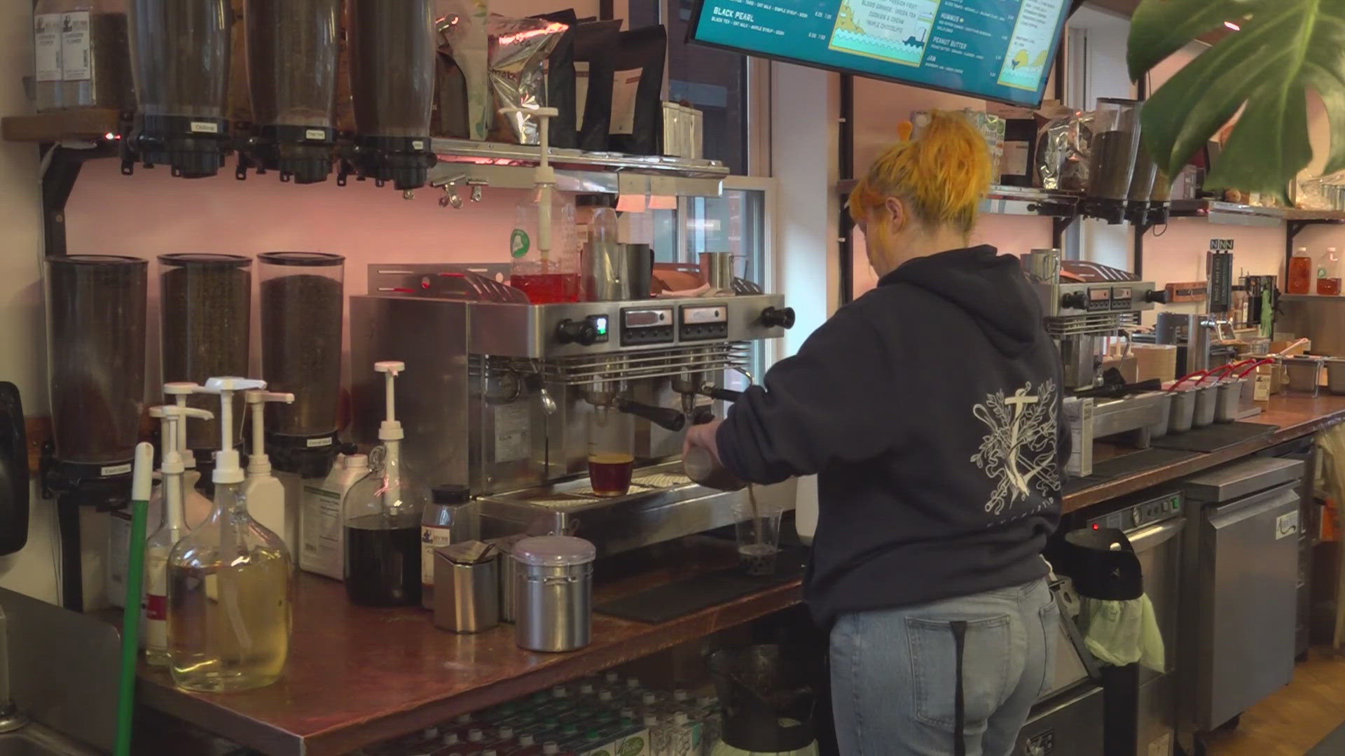 Portland, Maine minimum wage hike under consideration | newscentermaine.com