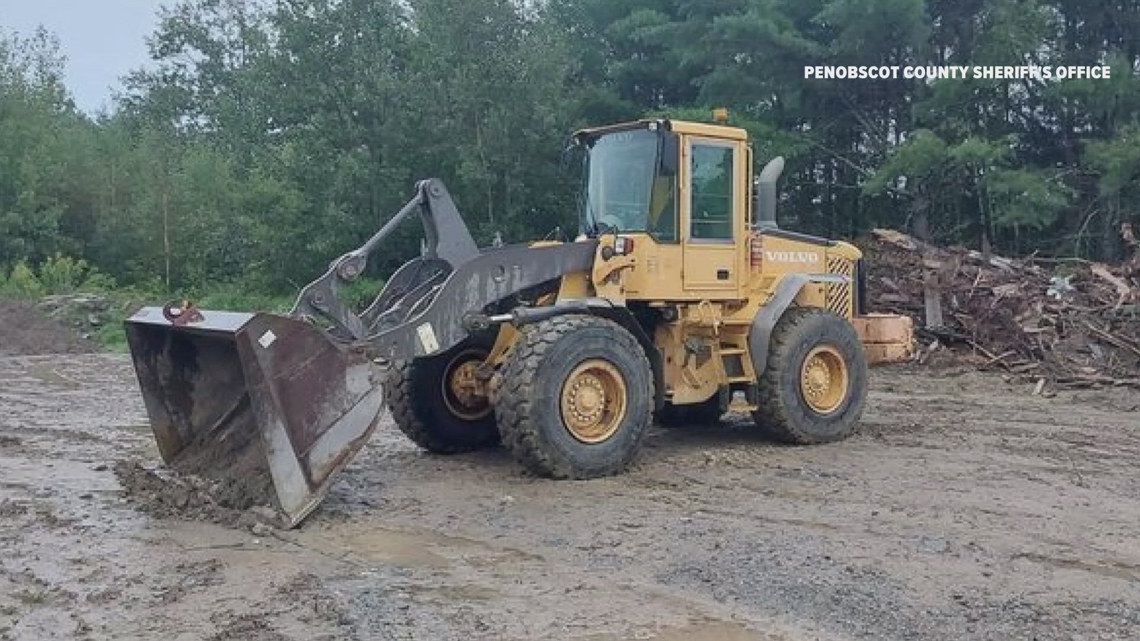 $5K reward offered after front-end loader reported stolen ...