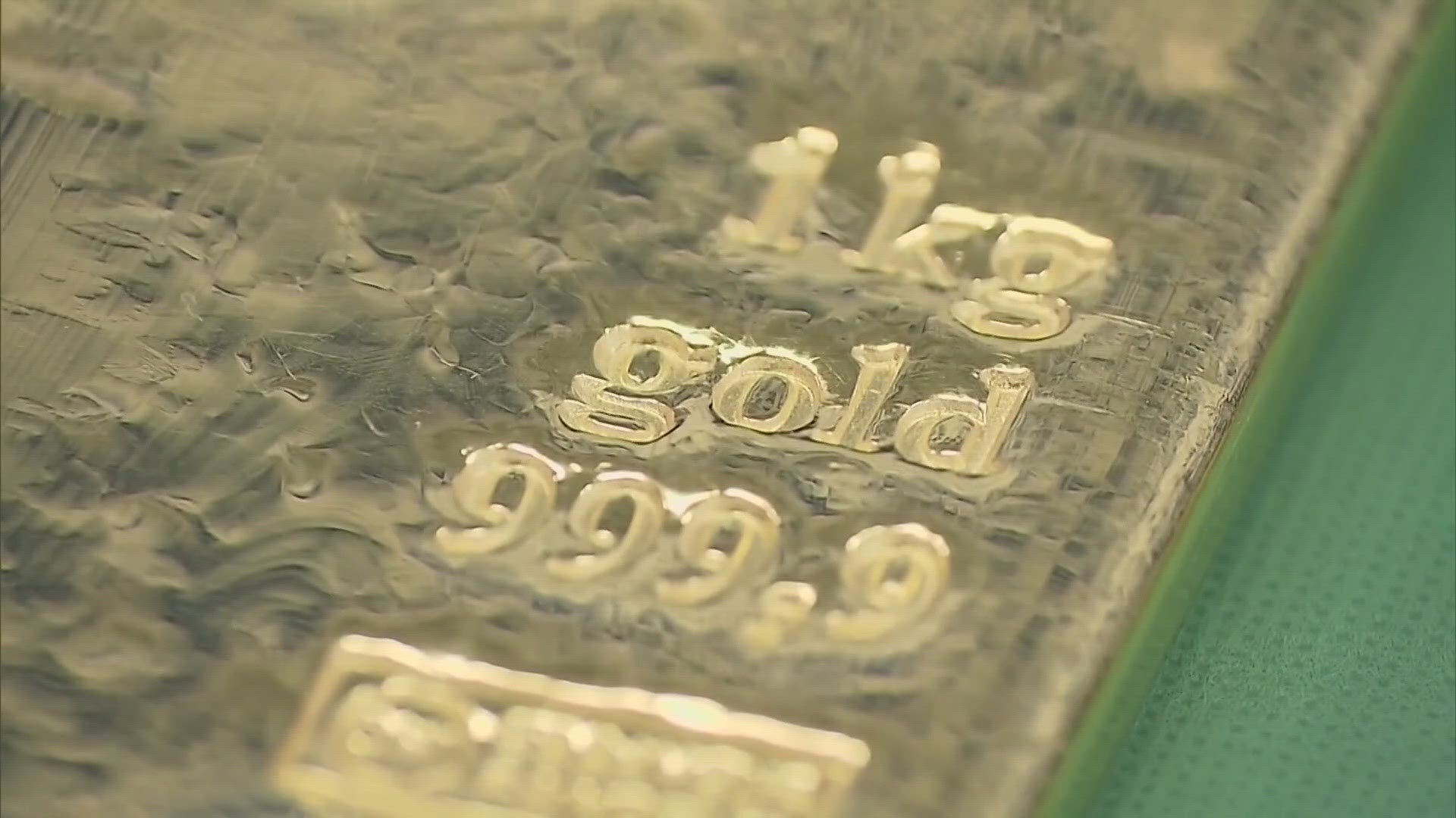 Cumberland woman loses $100K in email scam involving gold bars ...