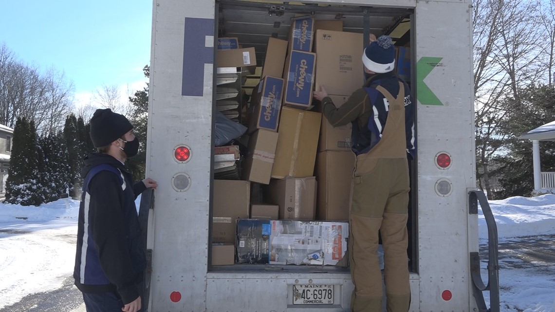 Hundreds of FedEx packages are found in Ala. woods | newscentermaine.com