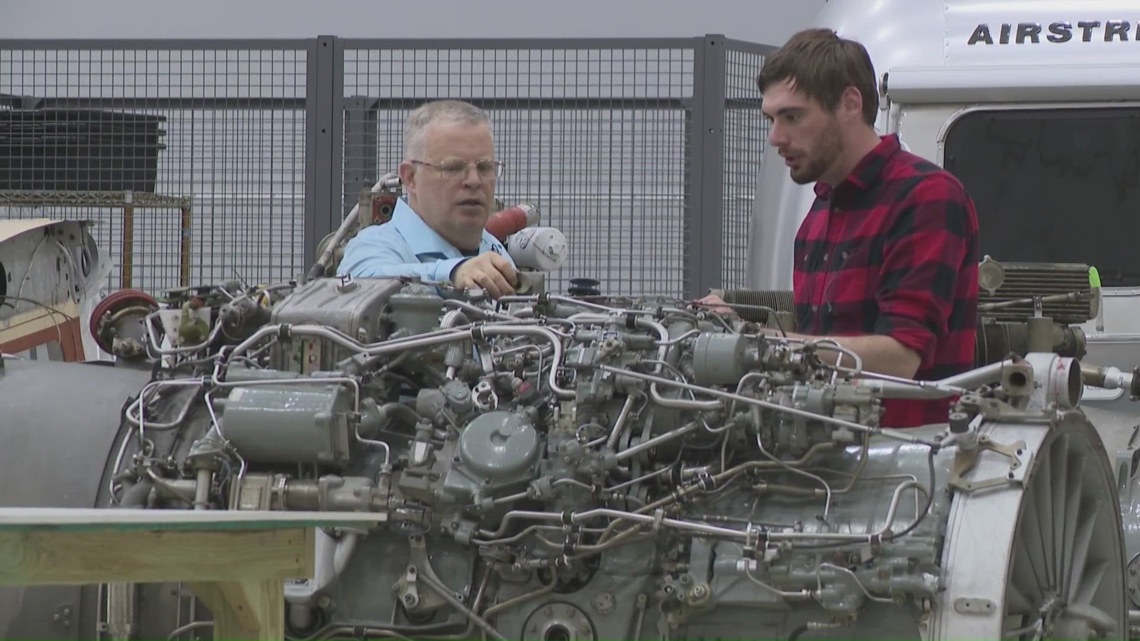 First group of students graduate Aviation Maintenance Technical School ...