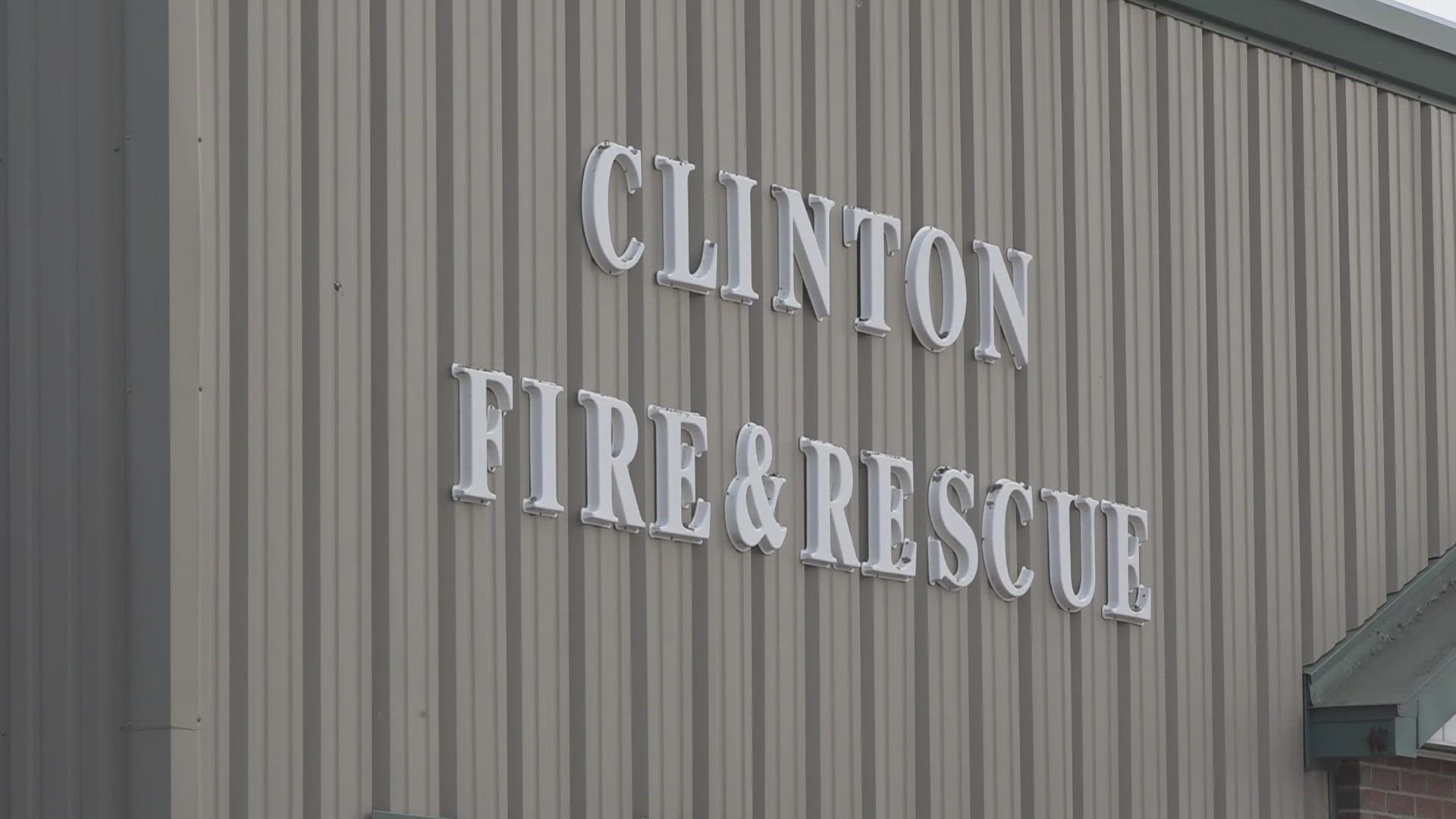 Sen. Susan Collins tours Clinton fire station | newscentermaine.com
