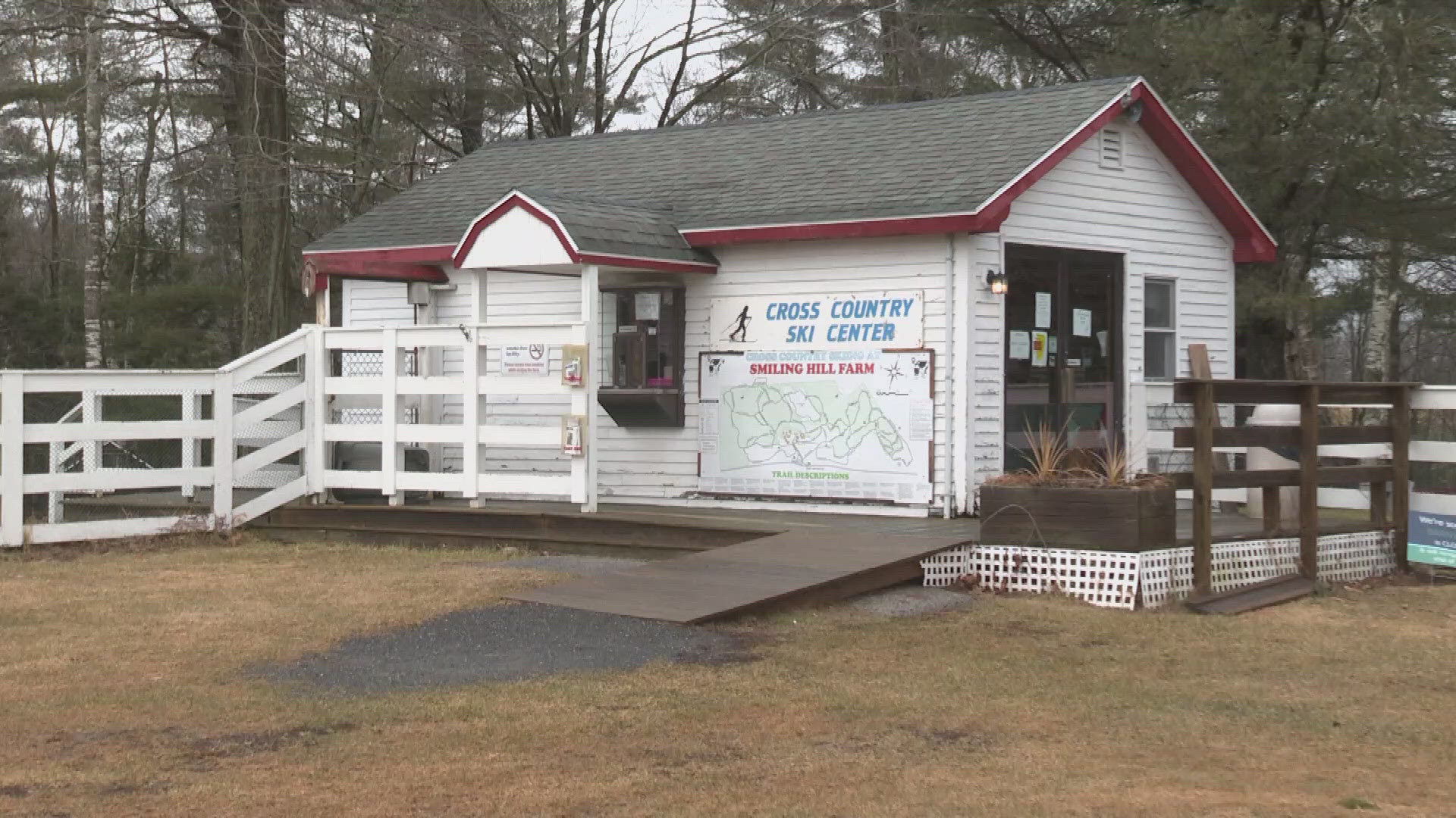 Westbrook, Maine, Smiling Hill Farm haults cross-country skiing ...