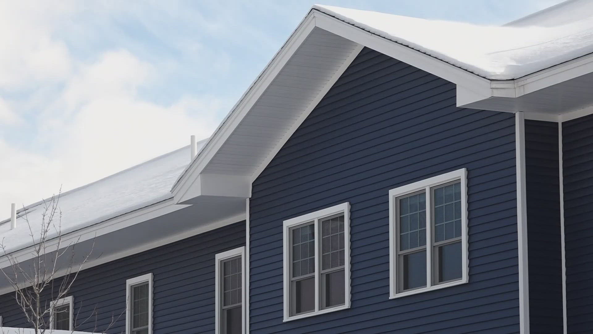 Actress Evangeline Lilly says she has brain damage after traumatic fall ...