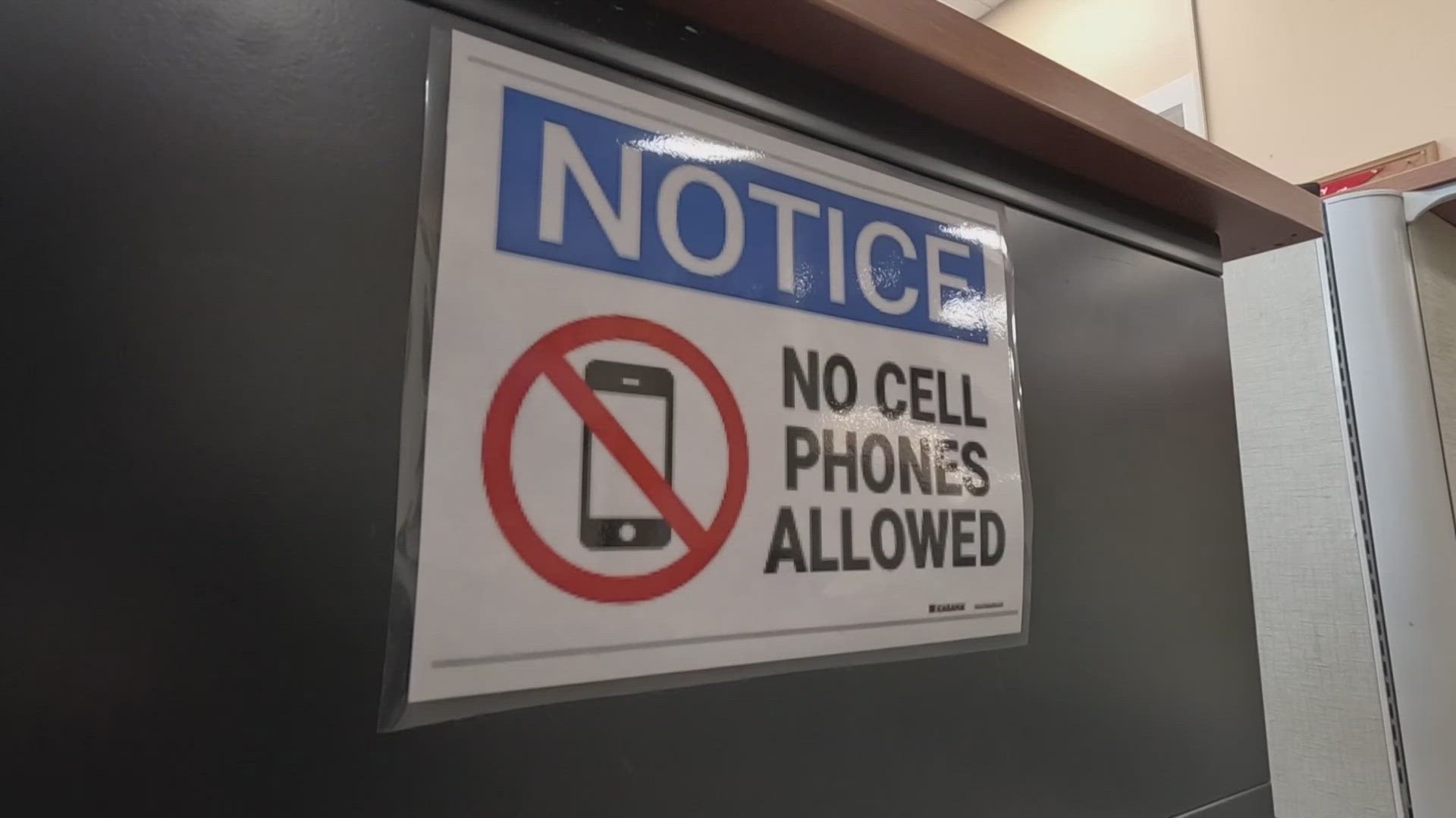 Maine legislators debate banning cell phones in schools ...