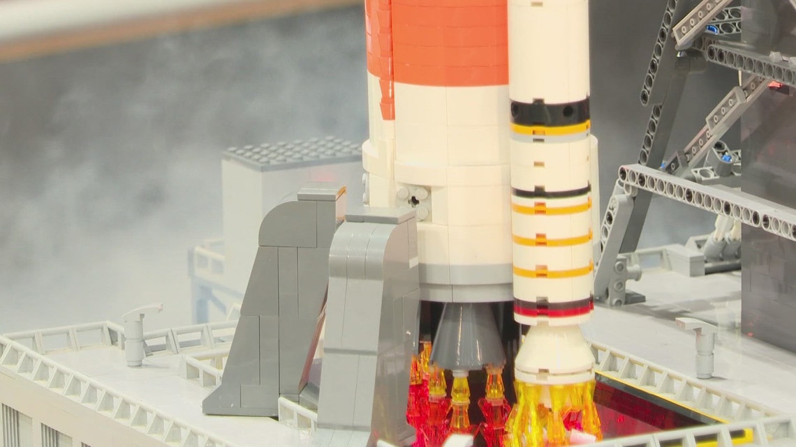 Lego fan expo in Portland shows awe-inspiring creations ...