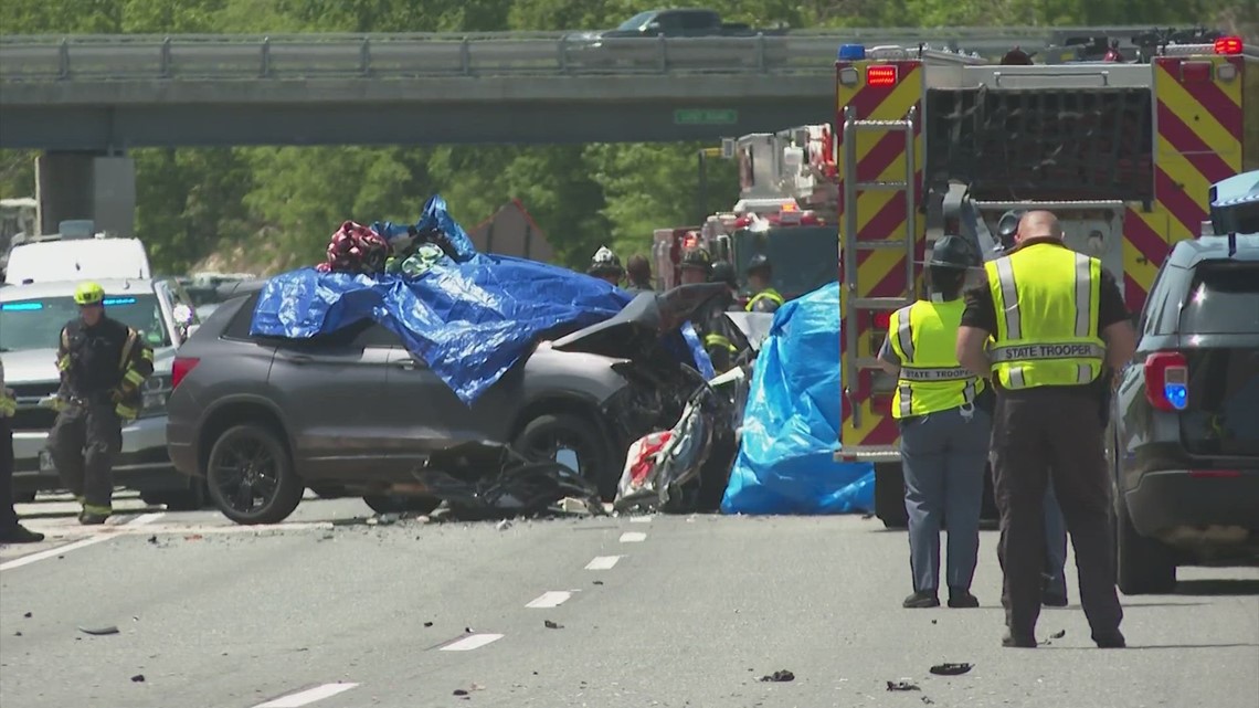 Two dead, one injured in wrong-way I-295 crash in Falmouth ...