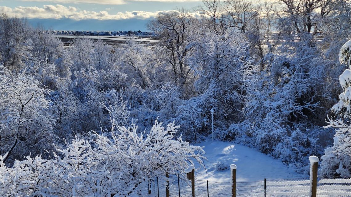 Snow causes nearly 28,000 power outages in Maine | newscentermaine.com
