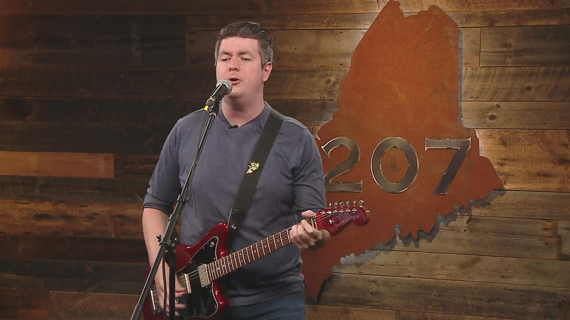 Xander Nelson performs "Serenades for Pit Parties" | newscentermaine.com