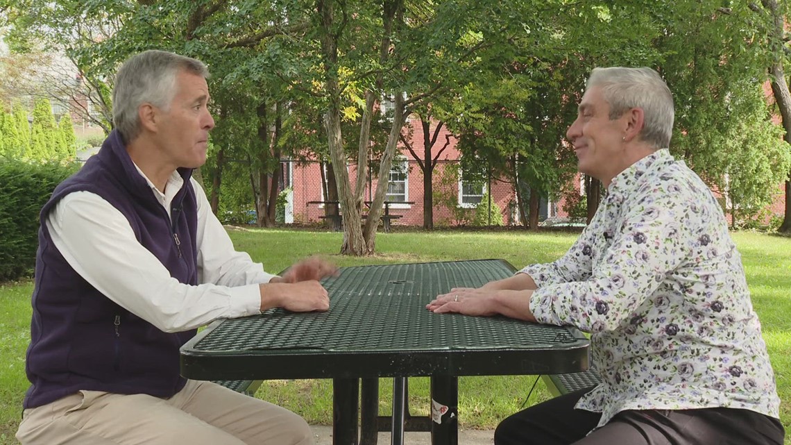 Maine poet gets emotional at White House | newscentermaine.com