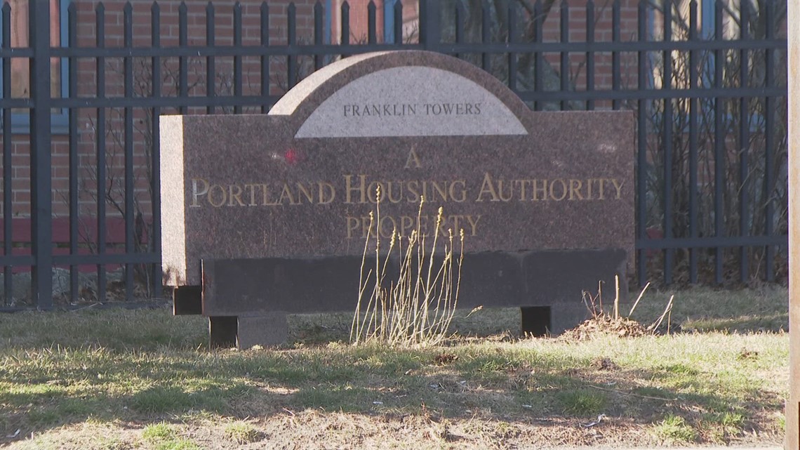Portland Housing Authority residents say solutions fall short amid mold ...