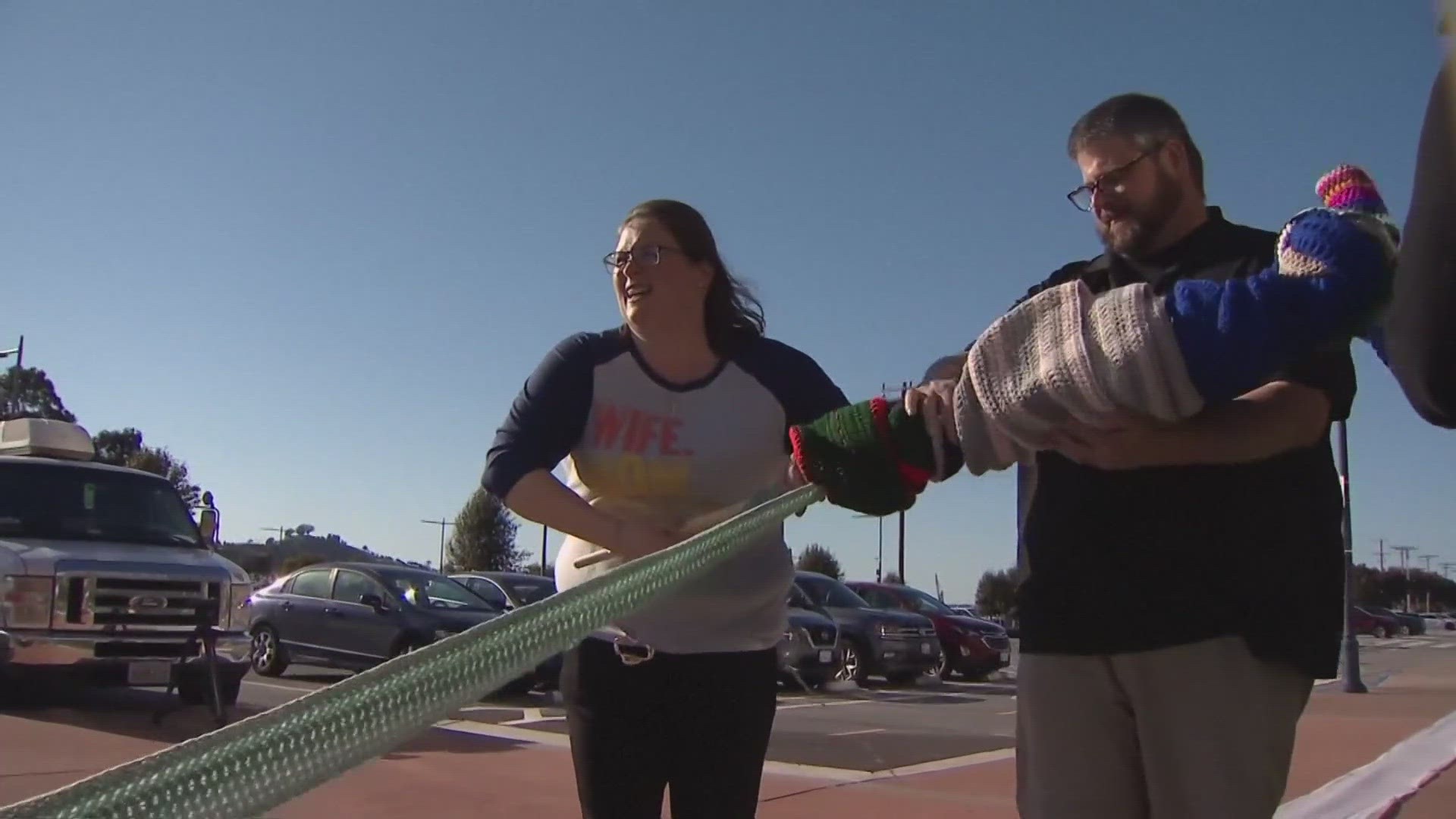 Record for longest scarf crocheted by an individual sees challenger ...
