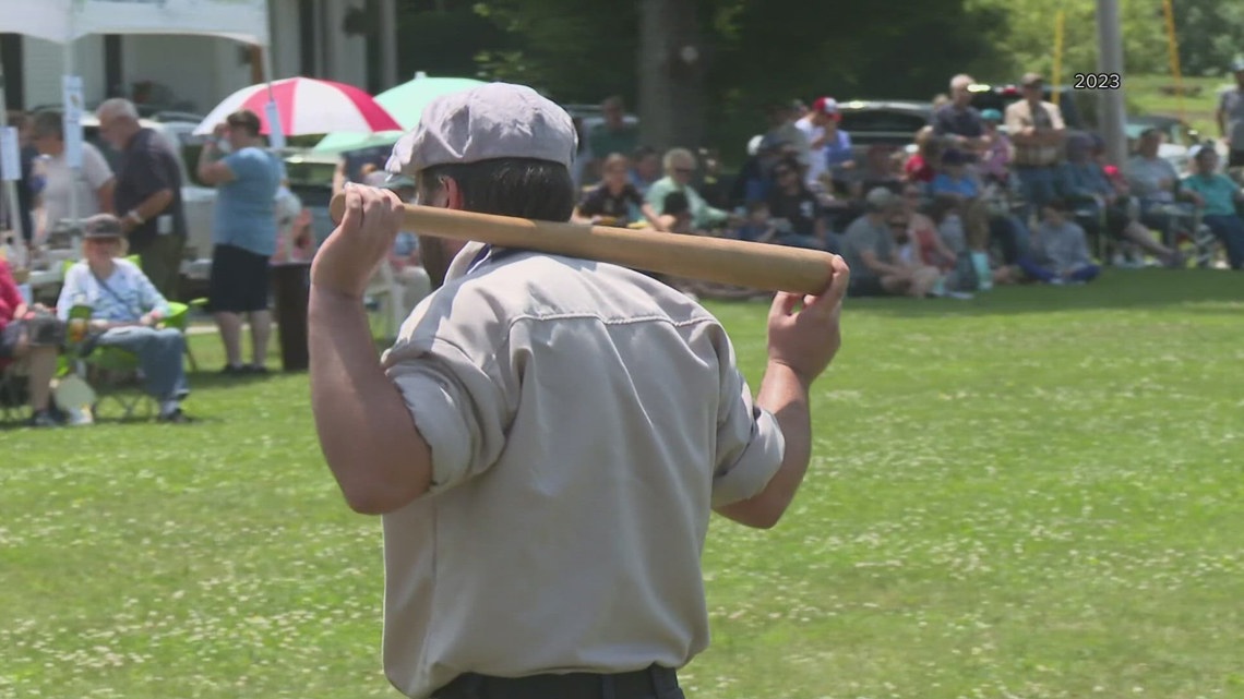 Players sport burly wool uniforms for old-timey baseball game in ...