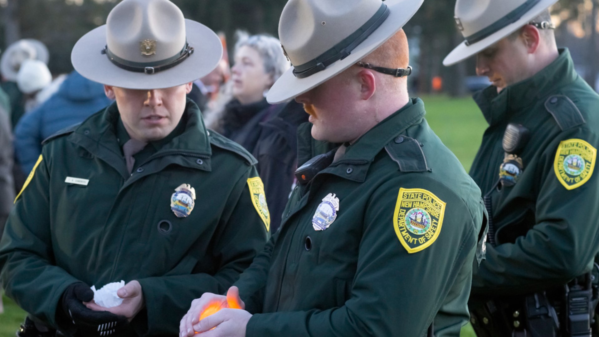 Slain New Hampshire security guard honored at vigil | newscentermaine.com