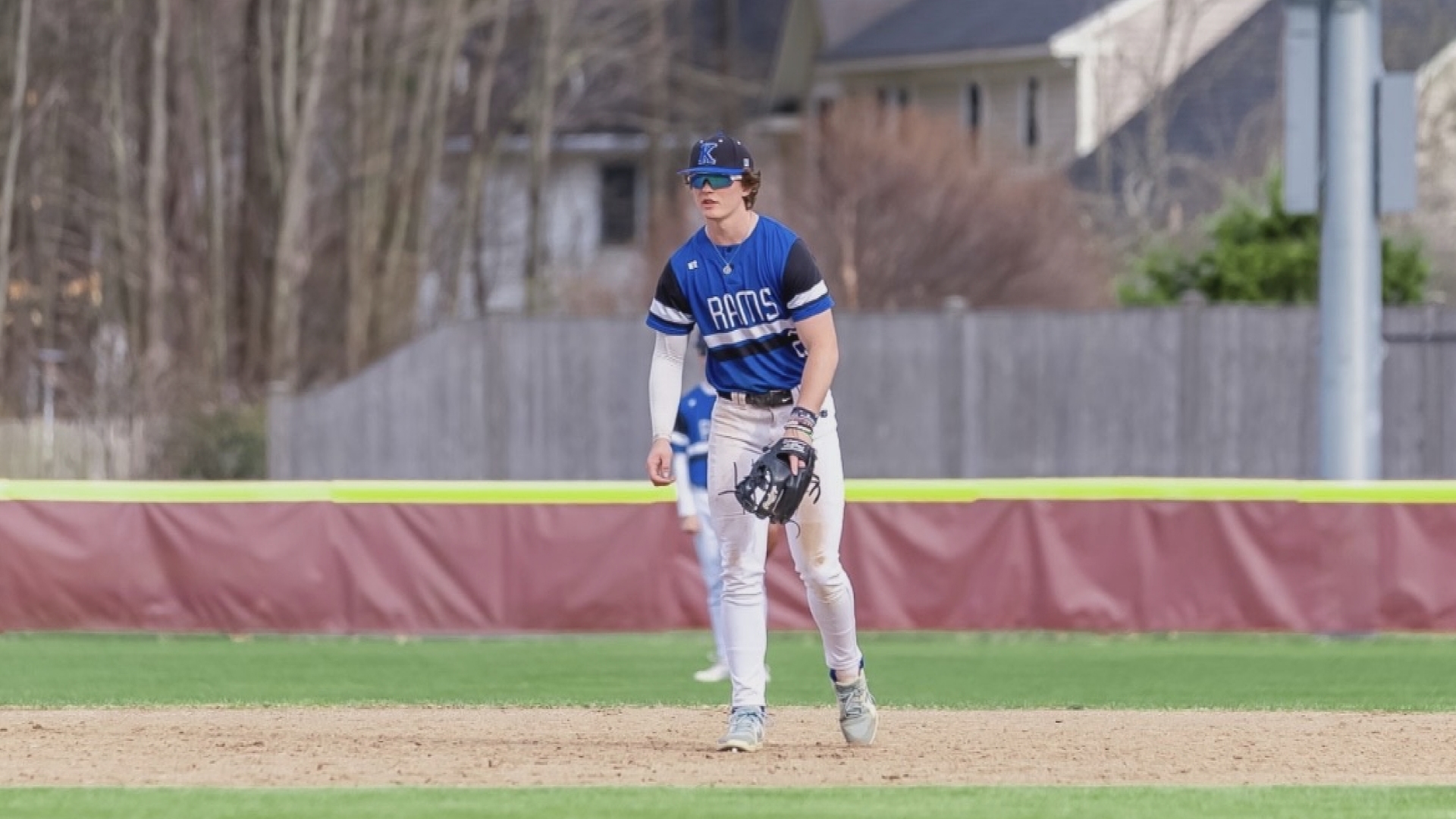 Unexpected delivery: Family doctor delivers medical assistants baby in ...