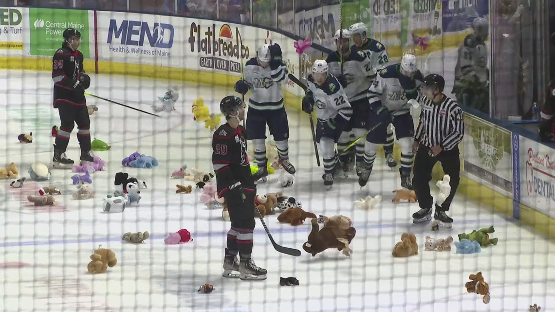 Teddy toss tradition continues for Mariners | newscentermaine.com