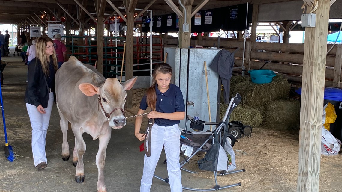Three kids carry on the farming family tradition | newscentermaine.com