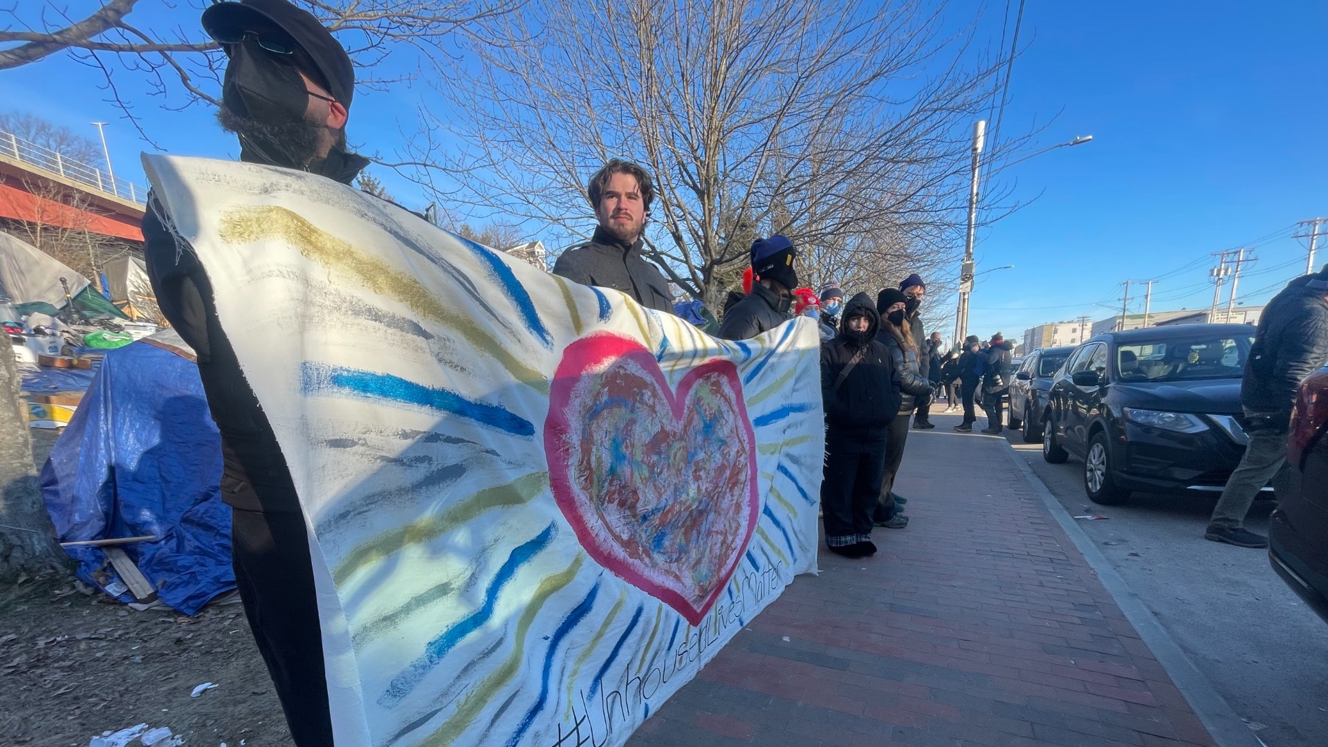 Portland clears city's largest homeless encampment | newscentermaine.com Portland clears city's largest homeless encampment | newscentermaine.com