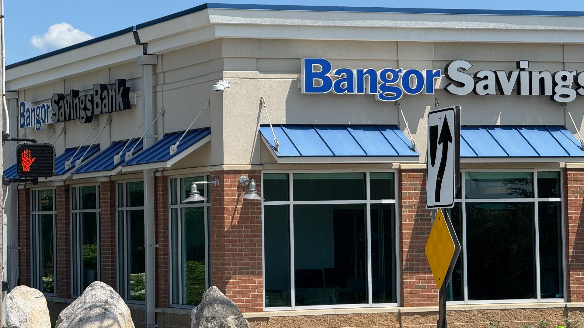 Portland police seek suspect in reported Bangor Savings Bank robbery ...