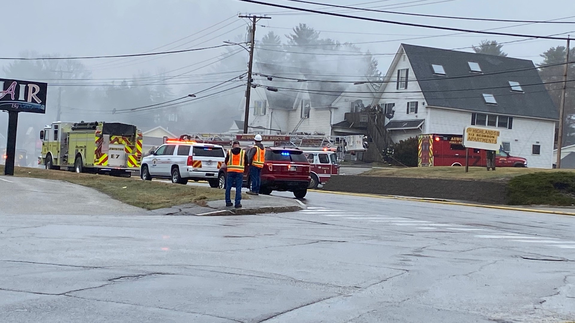 Officials respond to fire at 405 Center Street in Auburn, Maine ...