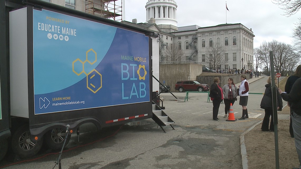 Maine's 'Mobile BIOLAB' brings STEM educaiton to middle schoolers ...