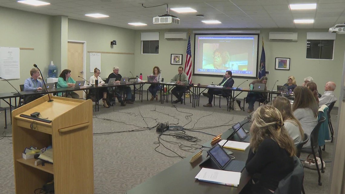 School board election race begins for MSAD 6 | newscentermaine.com