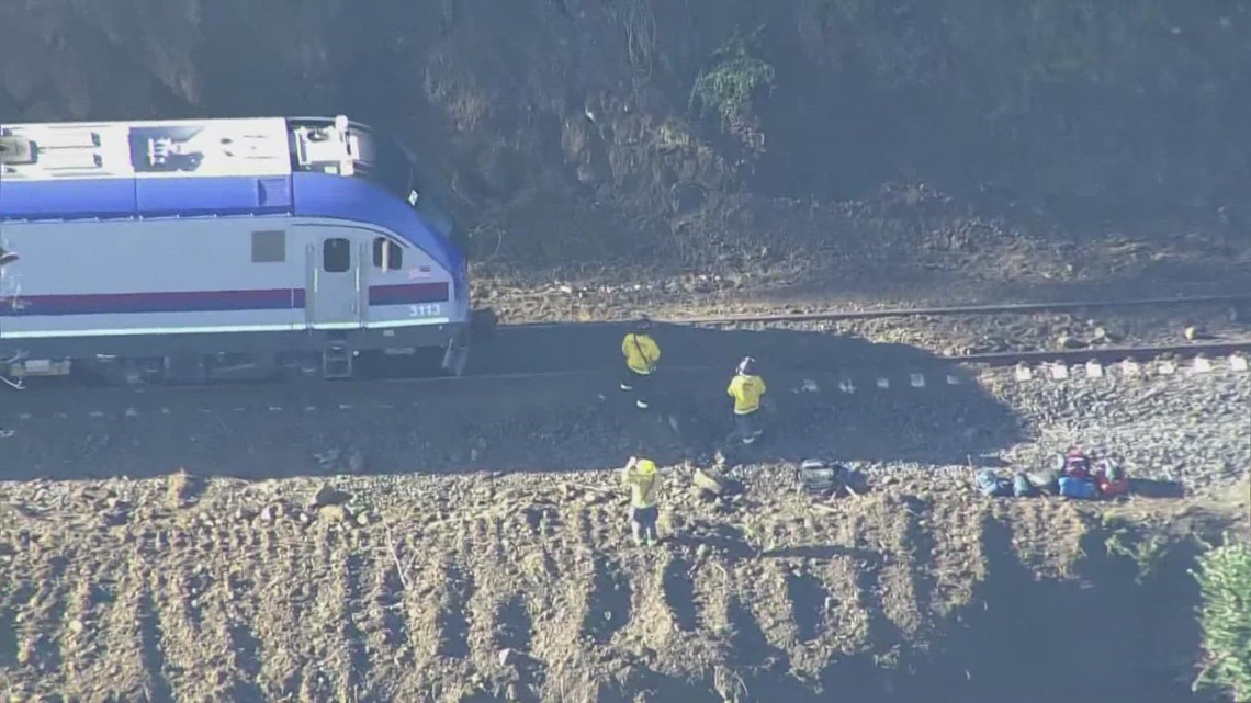 Train stalled in California landslide | newscentermaine.com