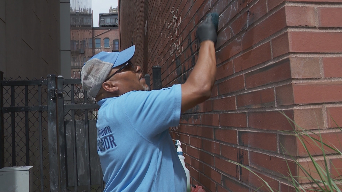 Downtown Portland tackles safety and cleanliness issues with ambassador ...