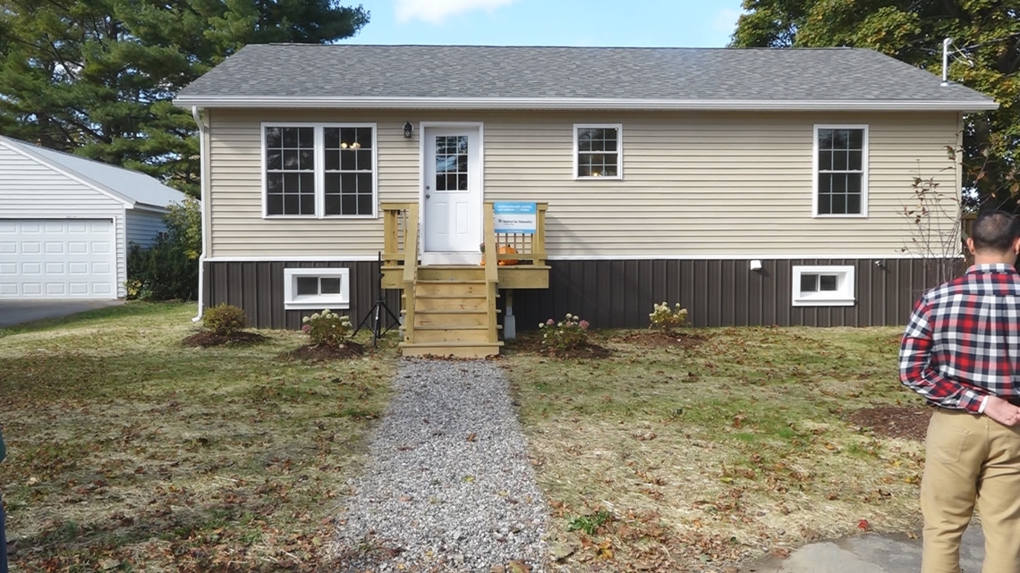 MLB scores: Red Sox lose 2-1 to Athletics Tuesday | newscentermaine.com